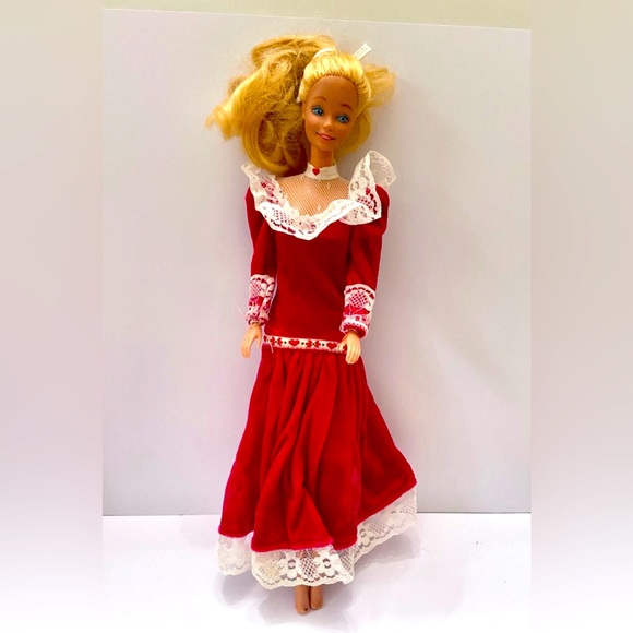 Mattel | Toys | Vintage 9780s Barbie Doll In Original White And Red ...